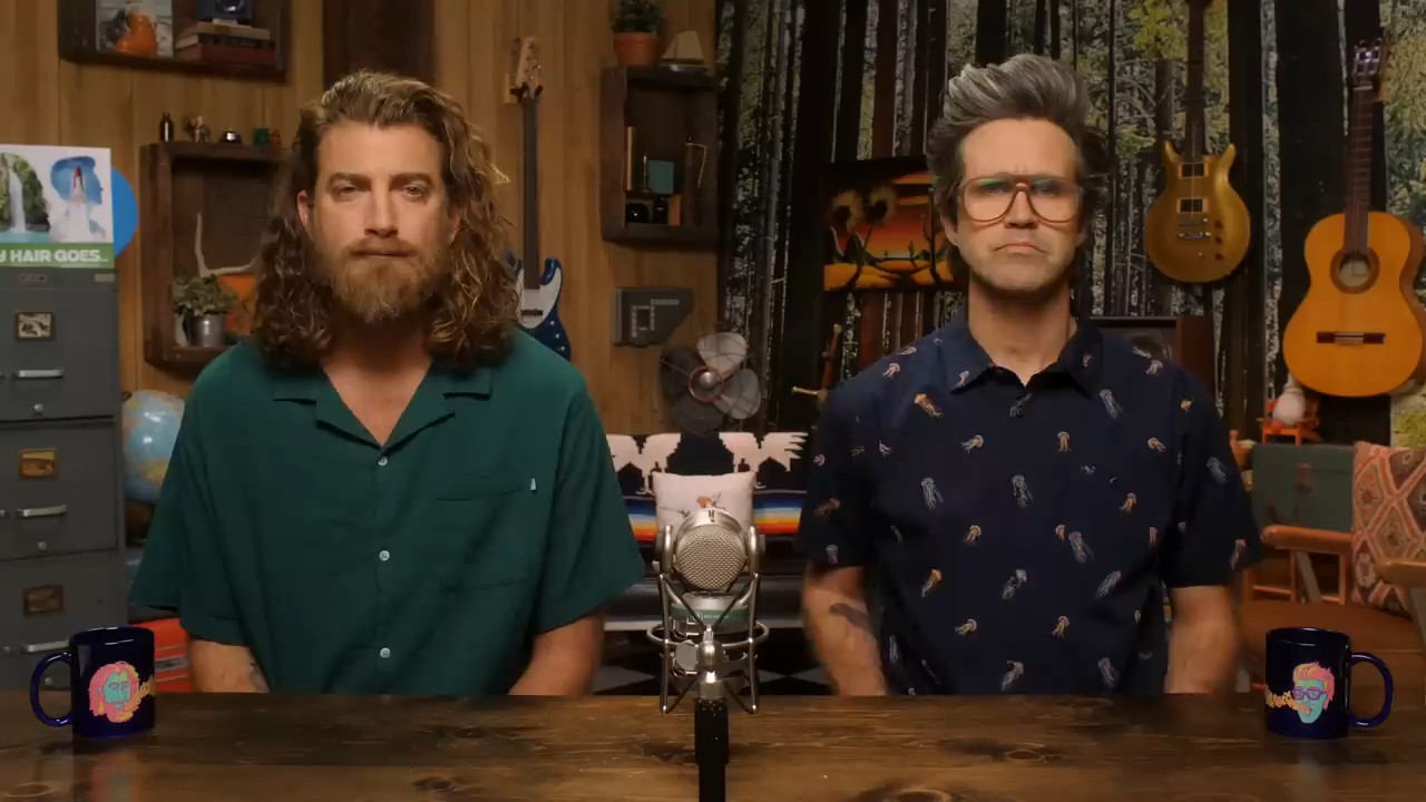 GMM 2390: Greek Korean Food vs. Korean Greek Food Taste Test - Good ...